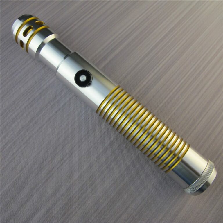 The Apprentice LE v4 Custom Lightsaber | Purchase the Apprentice LE v4 ...
