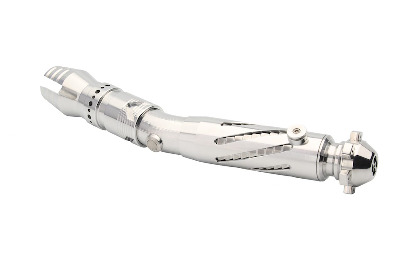 Mantis CE Curved Custom Lightsaber | Shop for a Custom Aluminum Mantis ...